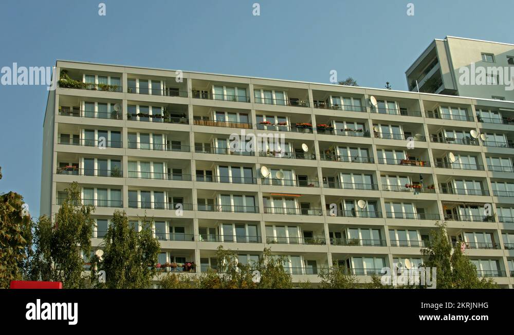 Precast panel Stock Videos & Footage - HD and 4K Video Clips - Alamy