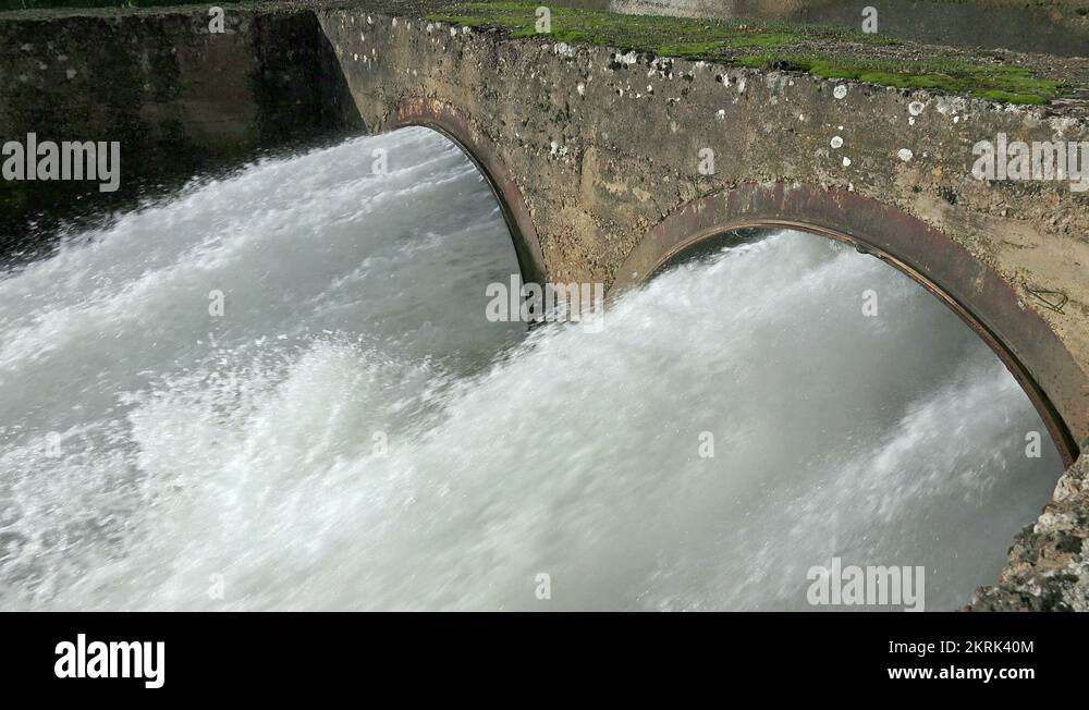 Water ducts Stock Videos & Footage - HD and 4K Video Clips - Alamy