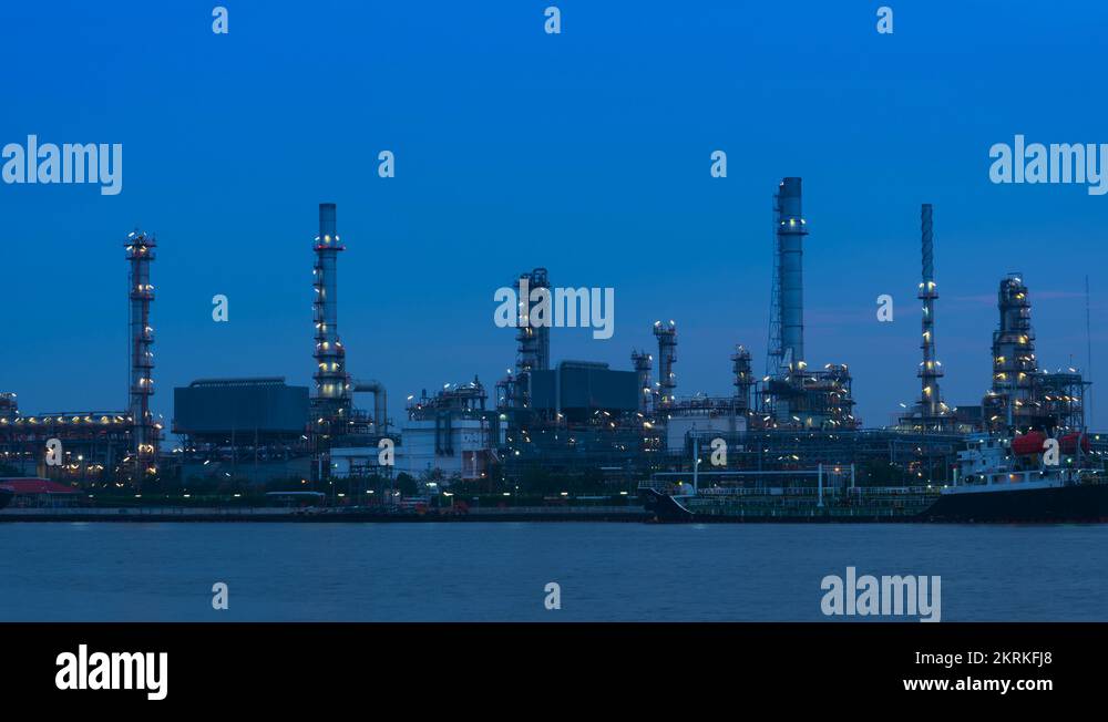 Petroleum refinement Stock Videos & Footage - HD and 4K Video Clips - Alamy