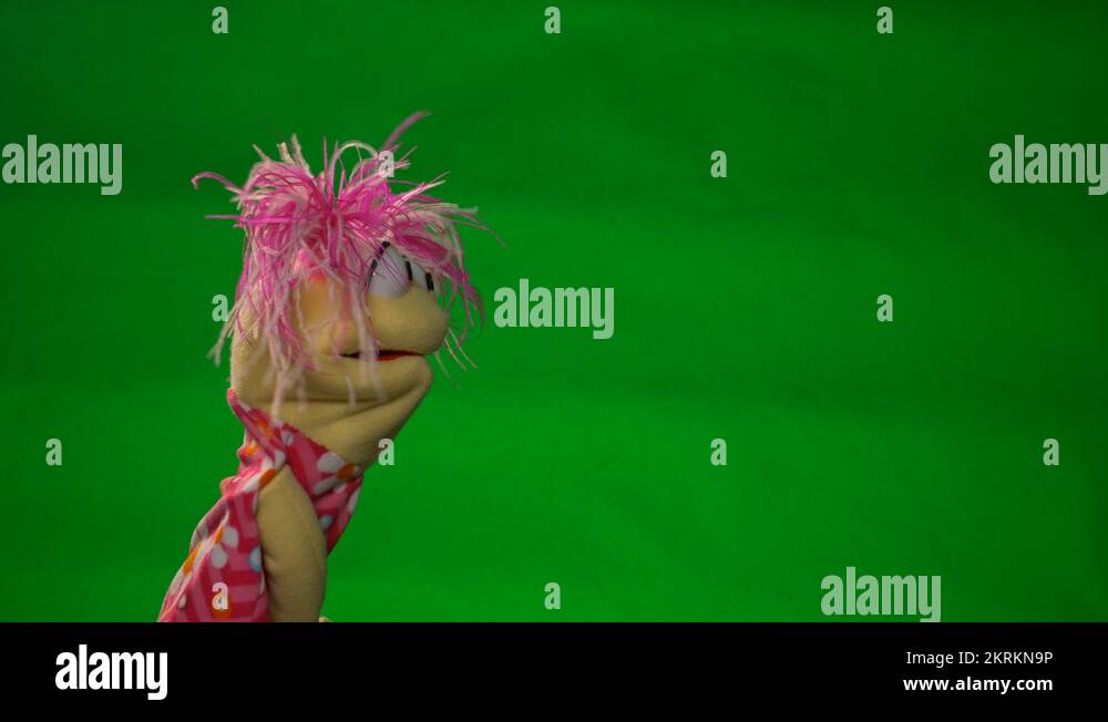 muppet green screen side to side Stock Video Footage - Alamy