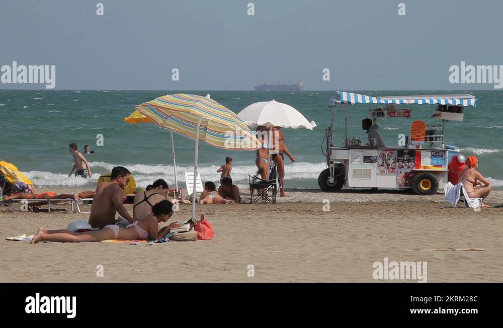 On venice lido Stock Videos & Footage - HD and 4K Video Clips - Alamy