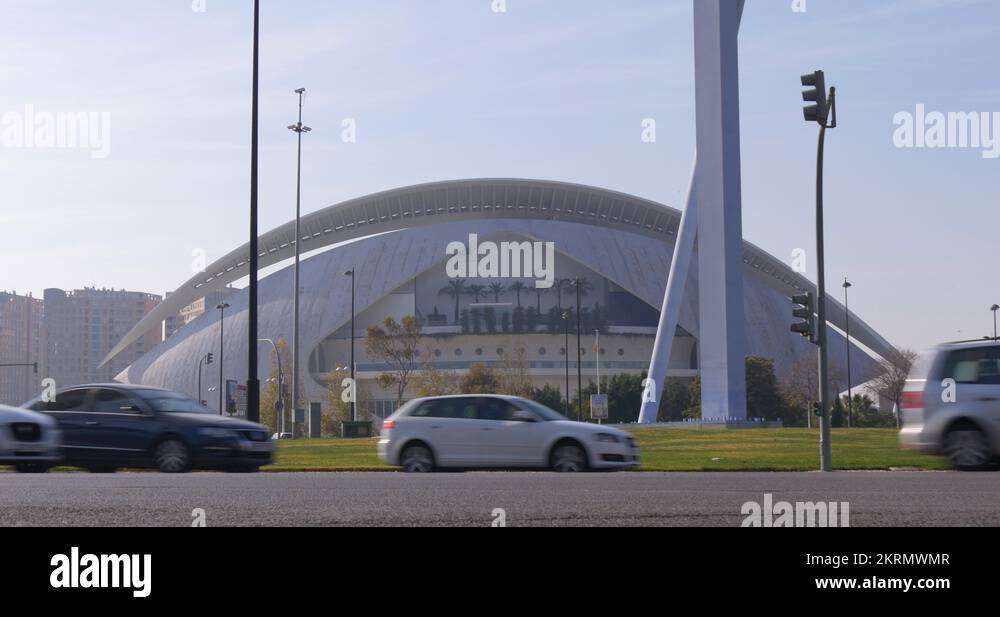 Valencia opera house Stock Videos & Footage - HD and 4K Video Clips - Alamy