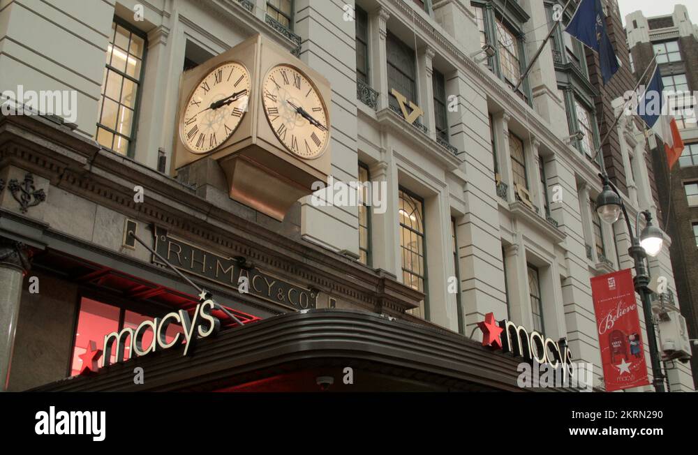 Macys new york city Stock Videos & Footage - HD and 4K Video Clips - Alamy