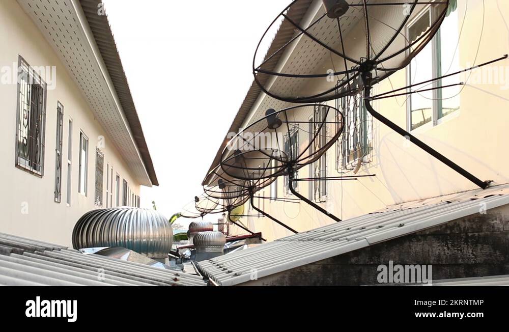 Roof mounted sign Stock Videos & Footage - HD and 4K Video Clips - Alamy