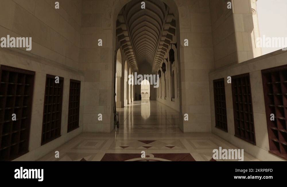 Sultan qaboos mosque architecture Stock Videos & Footage - HD and 4K ...