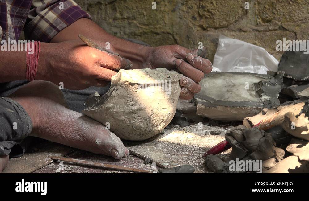 India effigy statue Stock Videos & Footage - HD and 4K Video Clips - Alamy