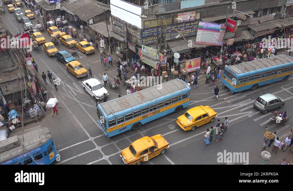 Busy streets of kolkata traffic Stock Videos & Footage - HD and 4K ...