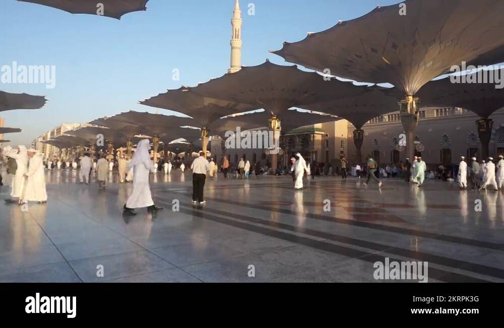 An nabawi mosque Stock Videos & Footage - HD and 4K Video Clips - Alamy