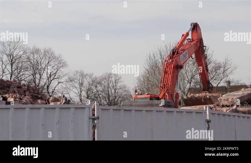 Digger arm work Stock Videos & Footage - HD and 4K Video Clips - Alamy
