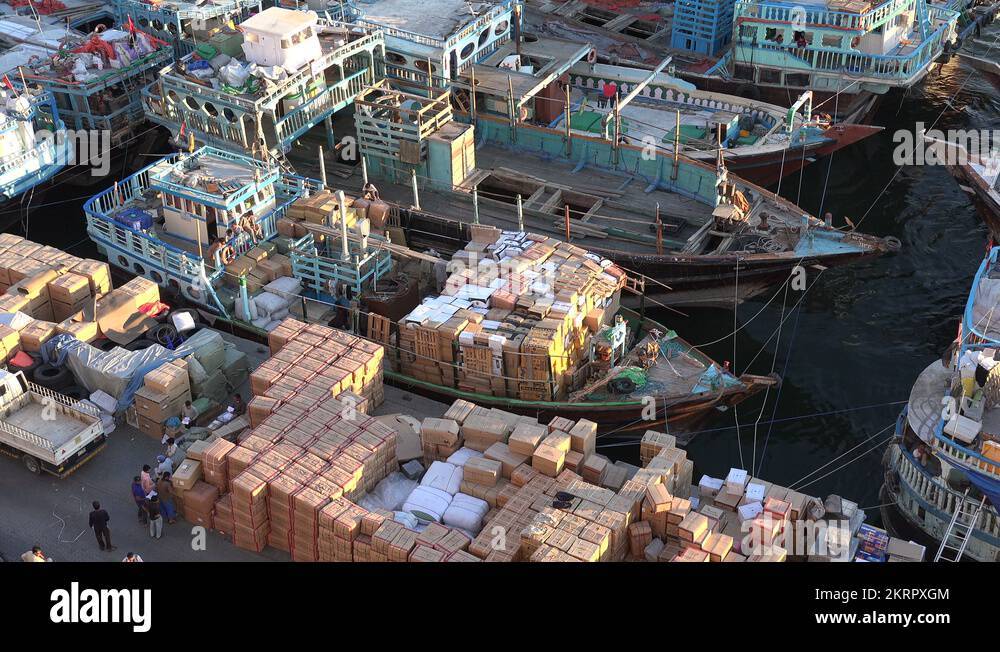 Dubai, dhow vessels, cargo transport, freight, goods, Middle East Stock ...