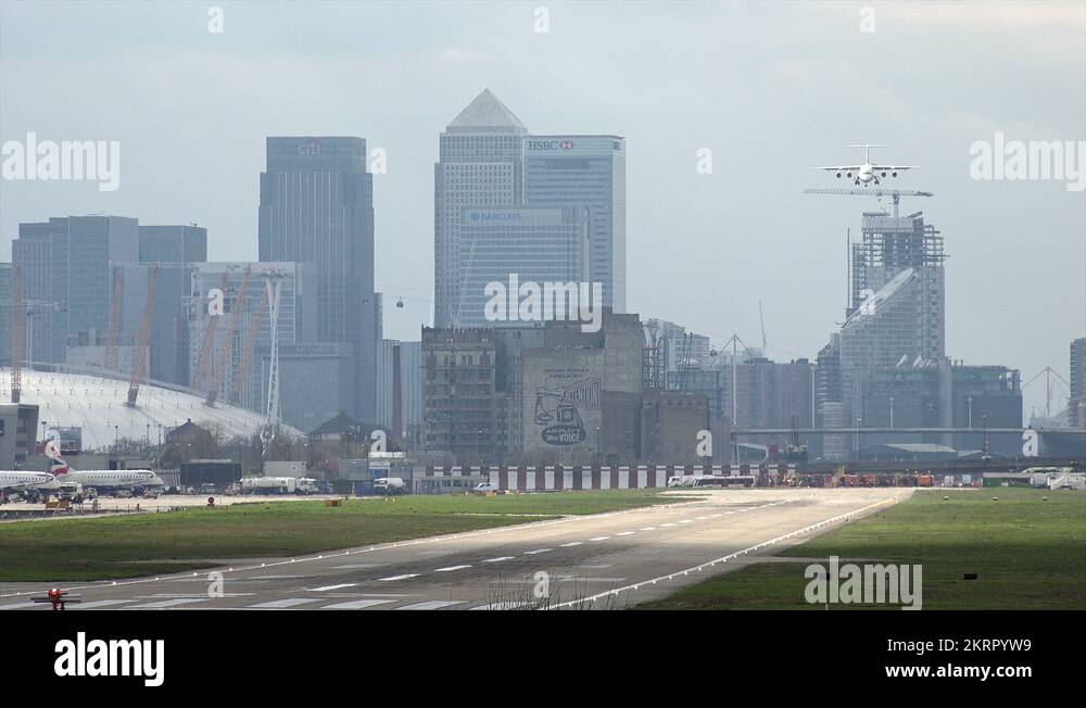 Avro plane Stock Videos & Footage - HD and 4K Video Clips - Alamy