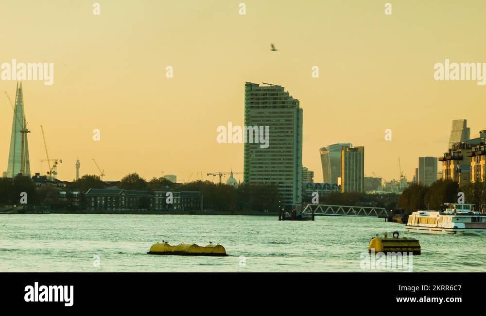 Greenwich boat Stock Videos & Footage - HD and 4K Video Clips - Alamy