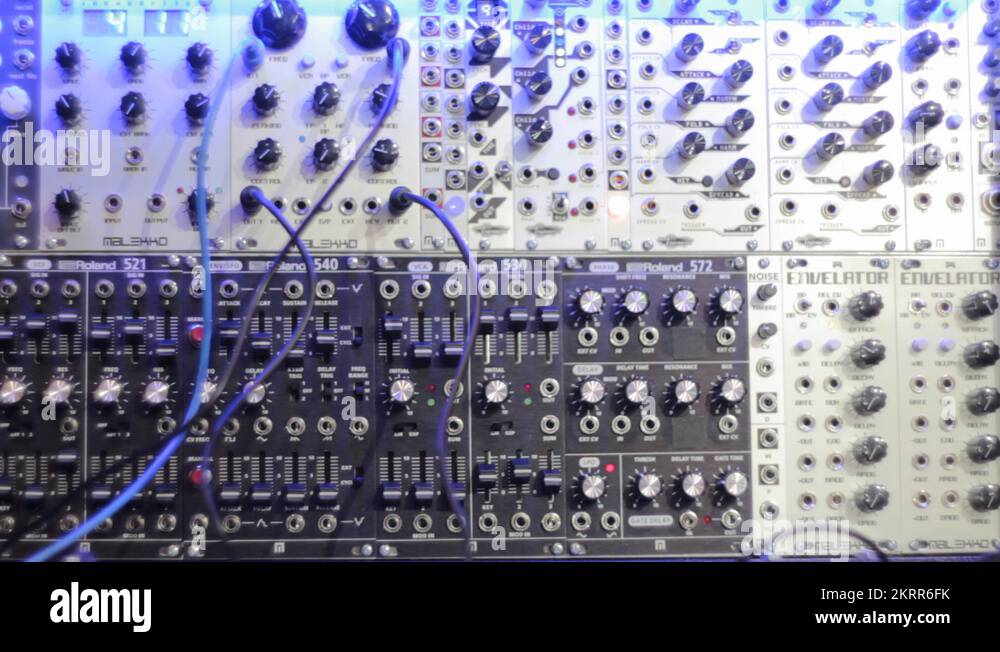 Analog system Stock Videos & Footage - HD and 4K Video Clips - Alamy