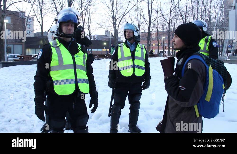 Student news reporter Stock Videos & Footage - HD and 4K Video Clips ...