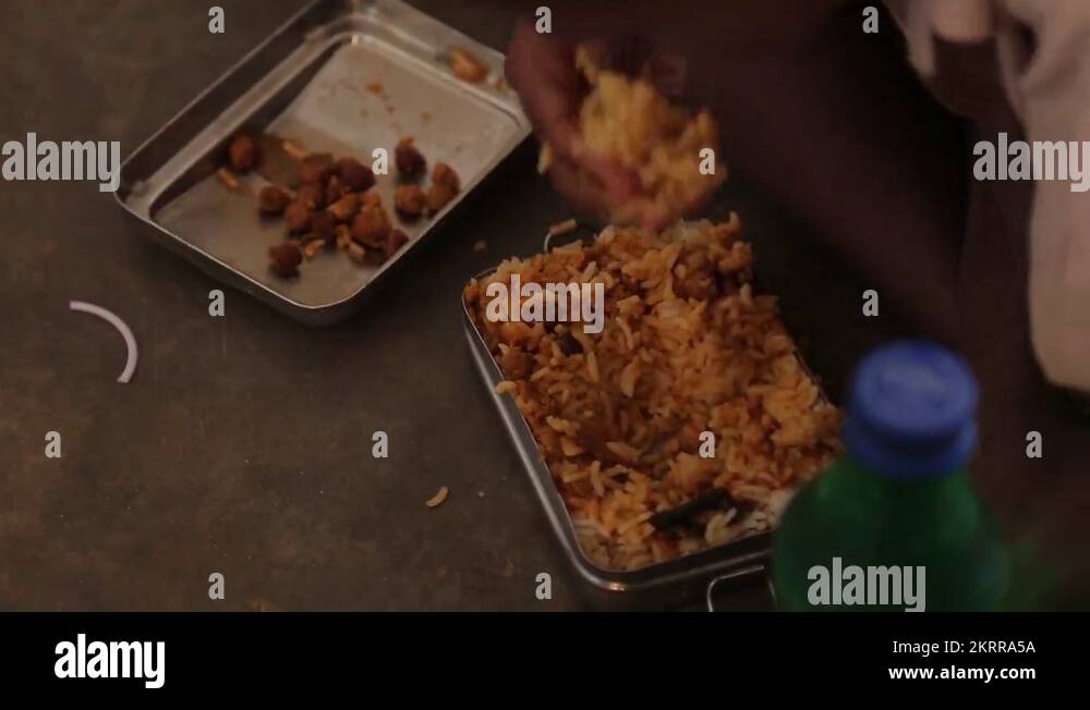 India people eating hands Stock Videos & Footage - HD and 4K Video ...