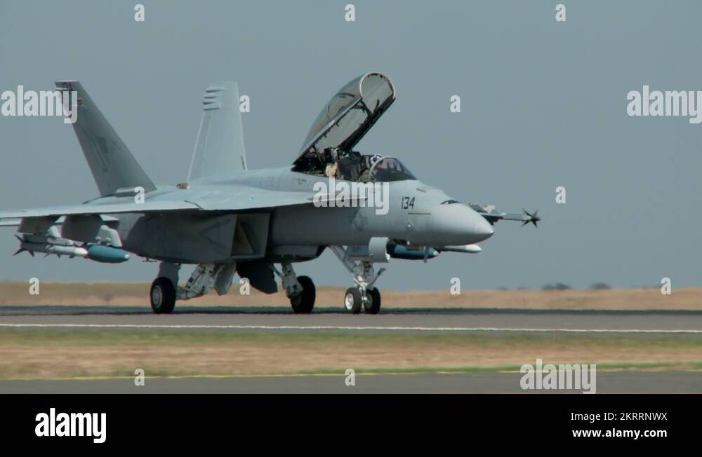 Super hornet with missiles Stock Videos & Footage - HD and 4K Video ...
