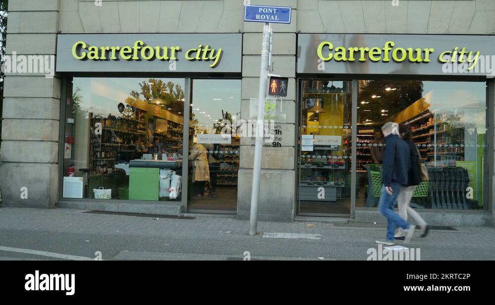Carrefour market Stock Videos & Footage - HD and 4K Video Clips - Alamy