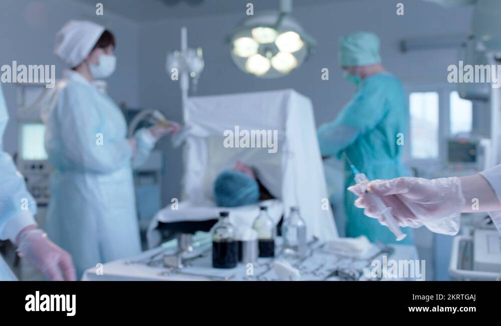 Preparing Injection during Surgical Procedure Stock Video Footage - Alamy