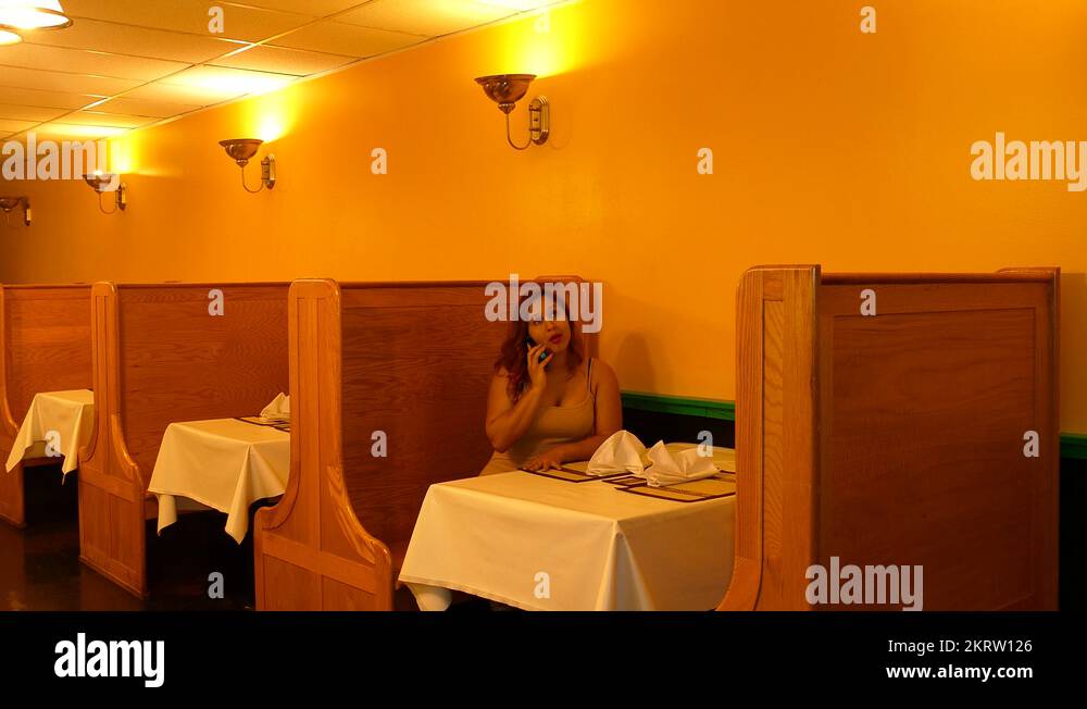 Waiter bad service Stock Videos & Footage - HD and 4K Video Clips - Alamy