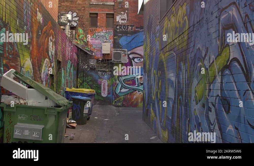 Alley corner Stock Videos & Footage - HD and 4K Video Clips - Alamy