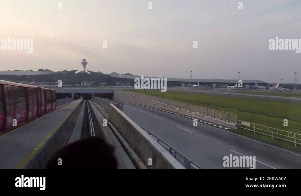 Air terminal complex Stock Videos & Footage - HD and 4K Video Clips - Alamy