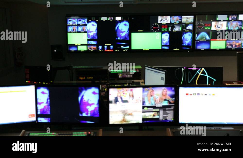 Track room Stock Videos & Footage - HD and 4K Video Clips - Alamy