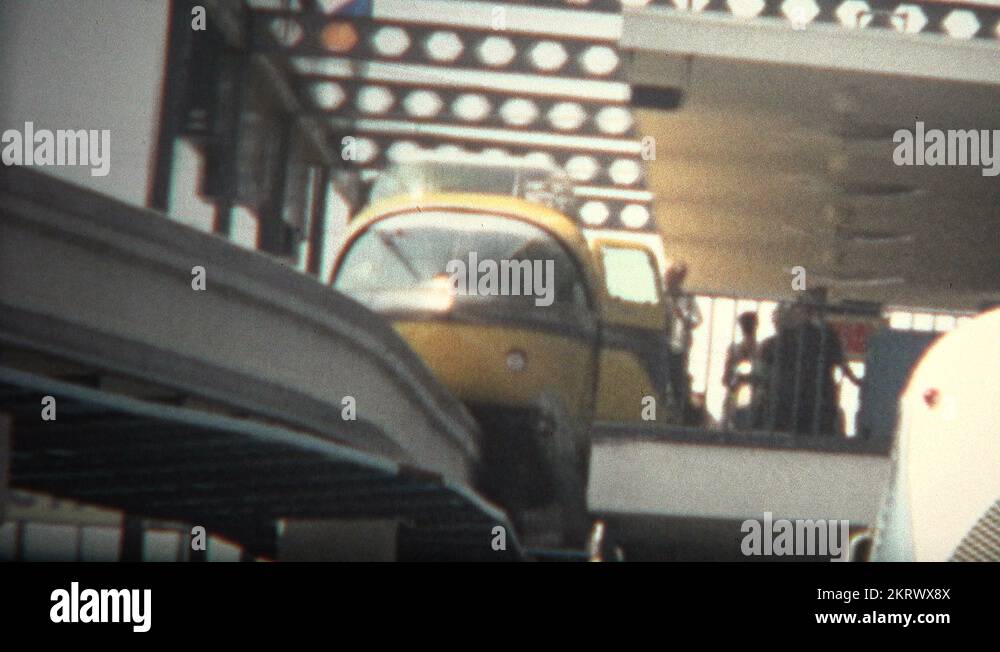 Vintage monorail Stock Videos & Footage - HD and 4K Video Clips - Alamy
