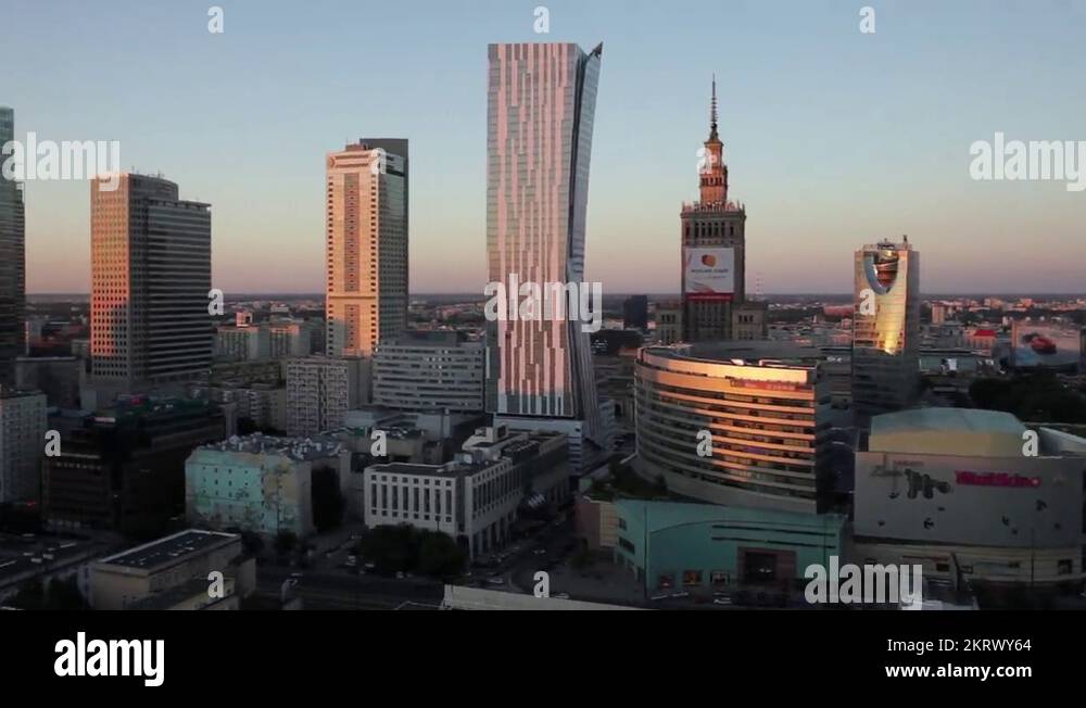Centrum warszawa Stock Videos & Footage - HD and 4K Video Clips - Alamy