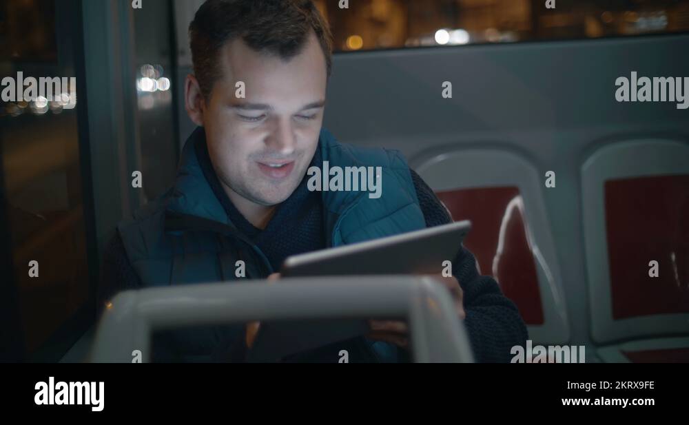 Bus pad Stock Videos & Footage - HD and 4K Video Clips - Alamy