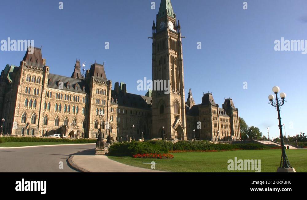 Centre block of the canadian parliament buildings Stock Videos ...