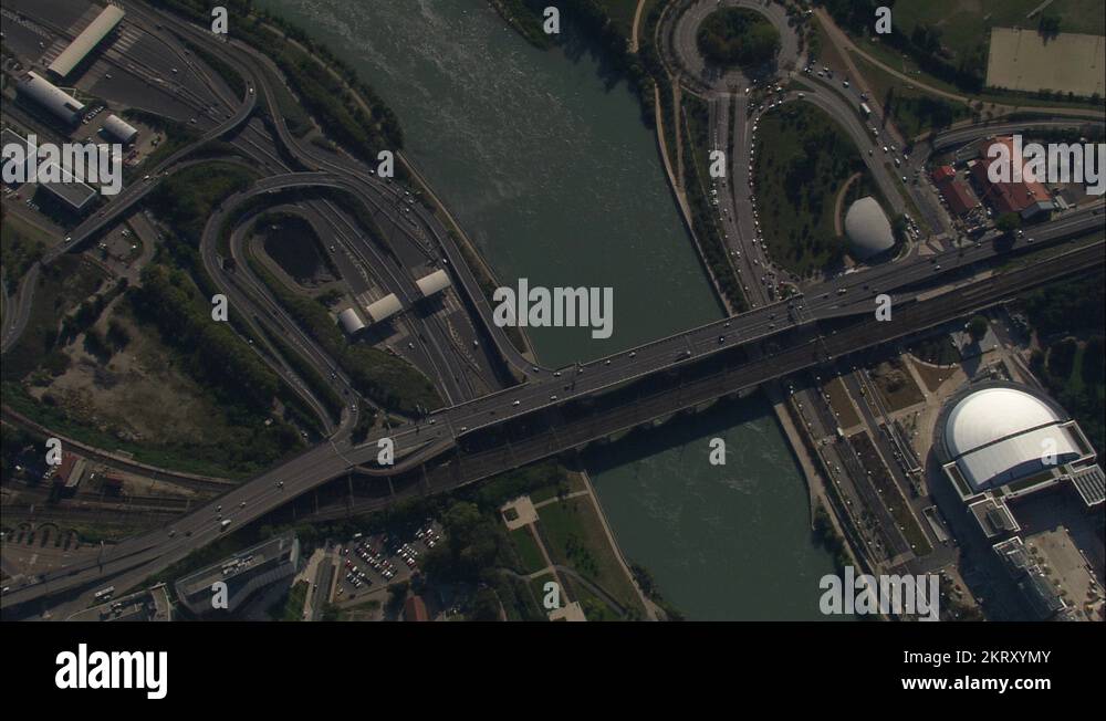 1500 metres Stock Videos & Footage - HD and 4K Video Clips - Alamy