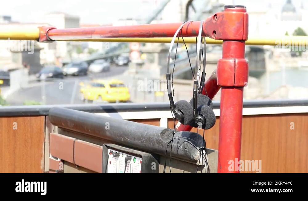 Open top tourist bus Stock Videos & Footage - HD and 4K Video Clips - Alamy