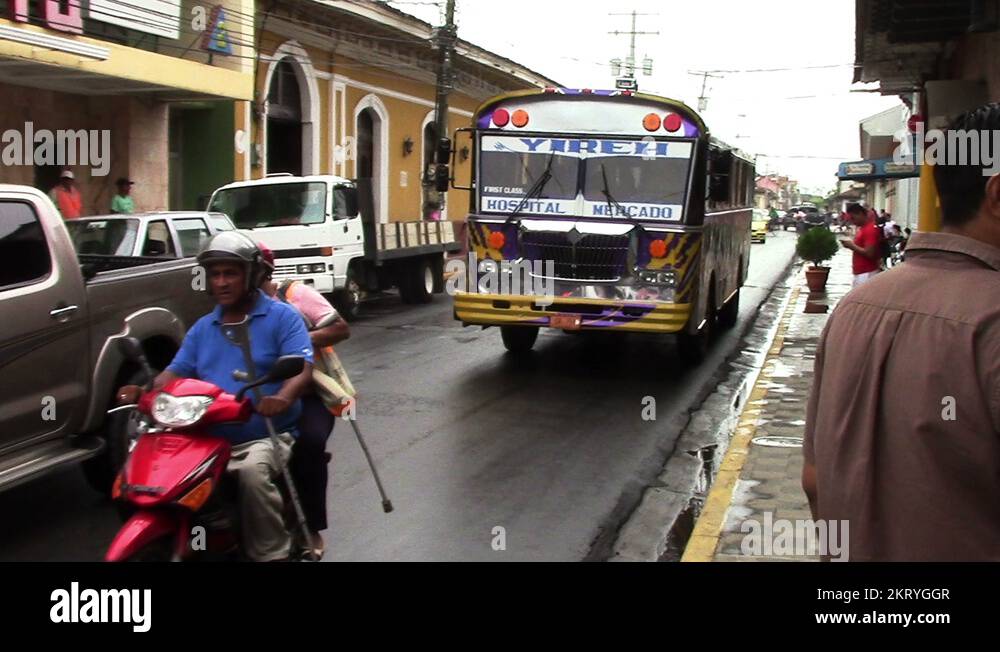 Nicaragua bus Stock Videos & Footage - HD and 4K Video Clips - Alamy