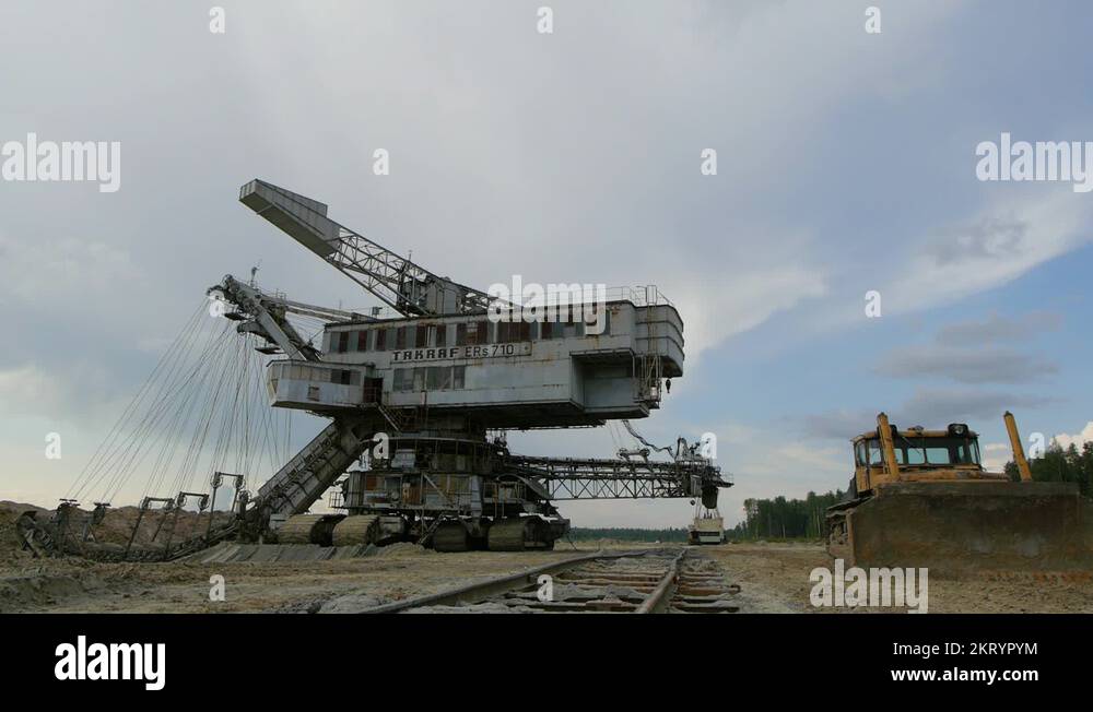 Silica pit Stock Videos & Footage - HD and 4K Video Clips - Alamy