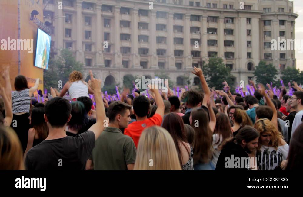 Frenzy of the summer Stock Videos & Footage - HD and 4K Video Clips - Alamy
