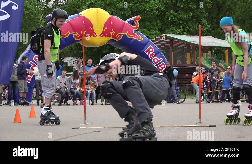 skater woman fail jump over bar and fall down in competition. 4K Stock ...