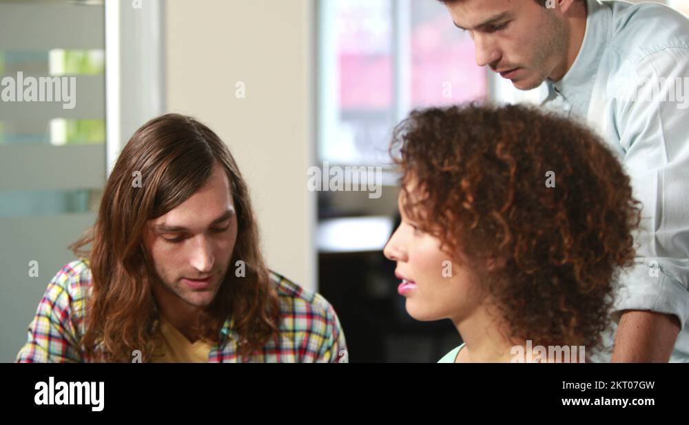 Explaining work Stock Videos & Footage - HD and 4K Video Clips - Alamy