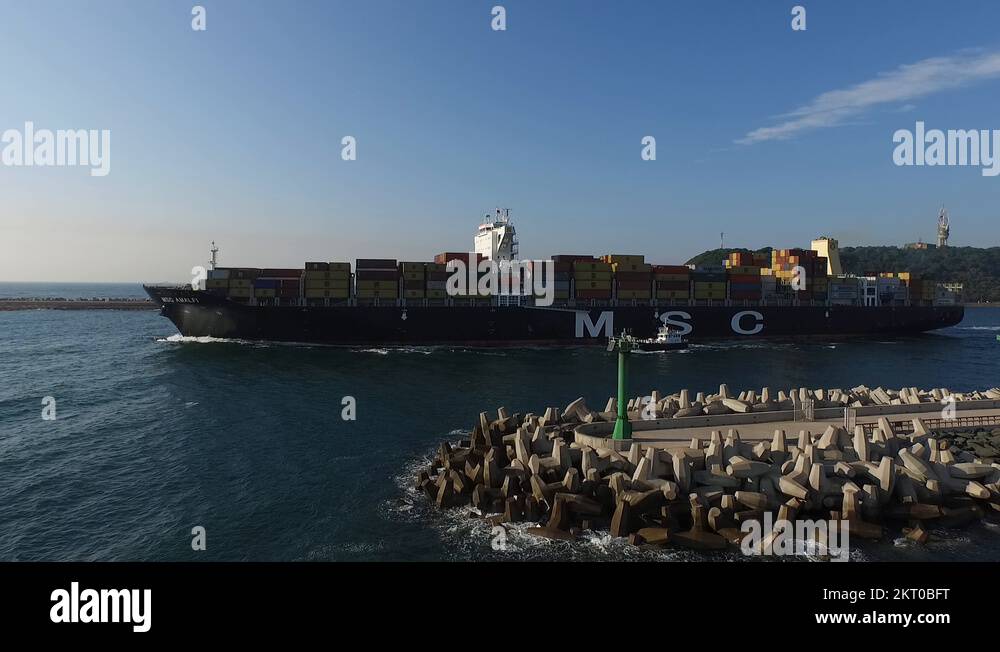 Harbour assistance Stock Videos & Footage - HD and 4K Video Clips - Alamy