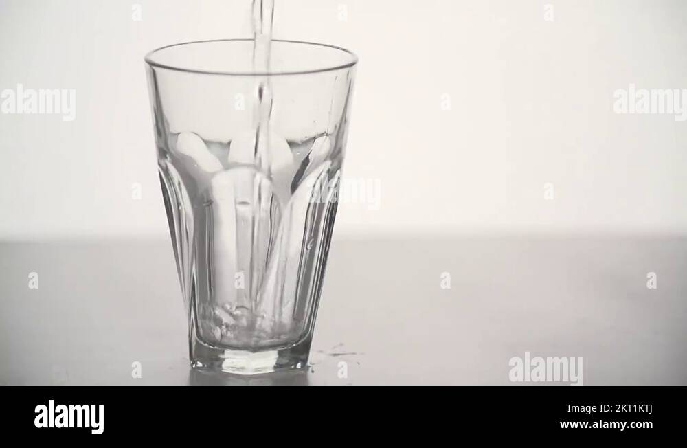 Water pouring to glass Stock Videos & Footage - HD and 4K Video Clips ...