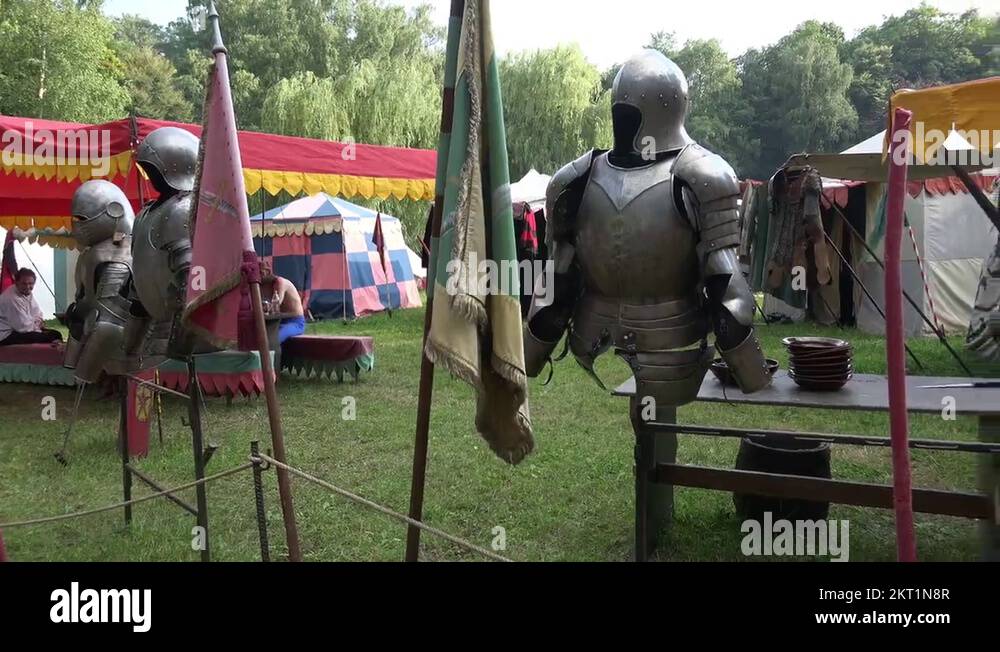 Medieval pageant Stock Videos & Footage - HD and 4K Video Clips - Alamy