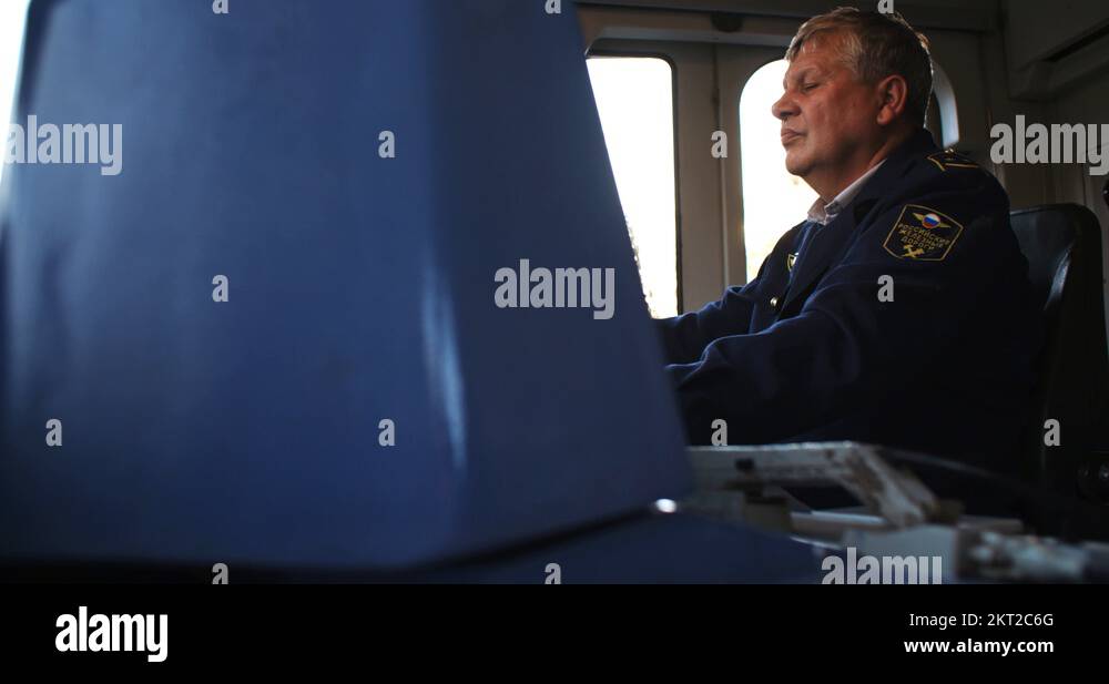Train conductor Stock Videos & Footage - HD and 4K Video Clips - Alamy