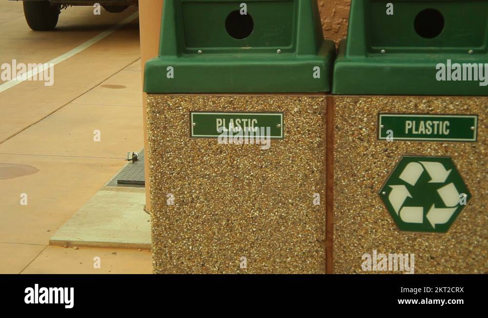 Trash bin bins Stock Videos & Footage - HD and 4K Video Clips - Alamy