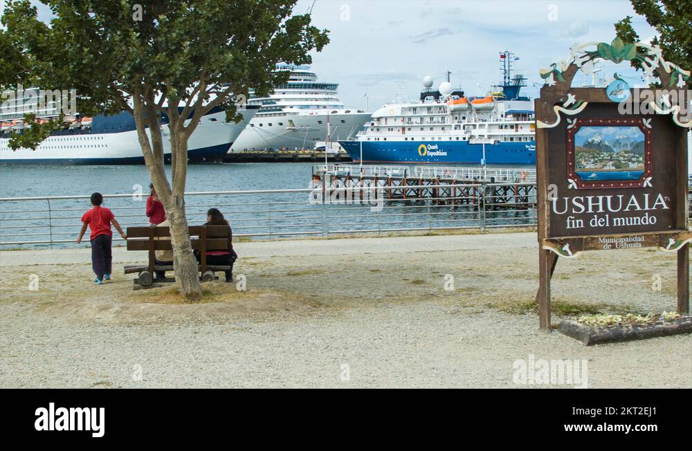 Port signage Stock Videos & Footage - HD and 4K Video Clips - Alamy