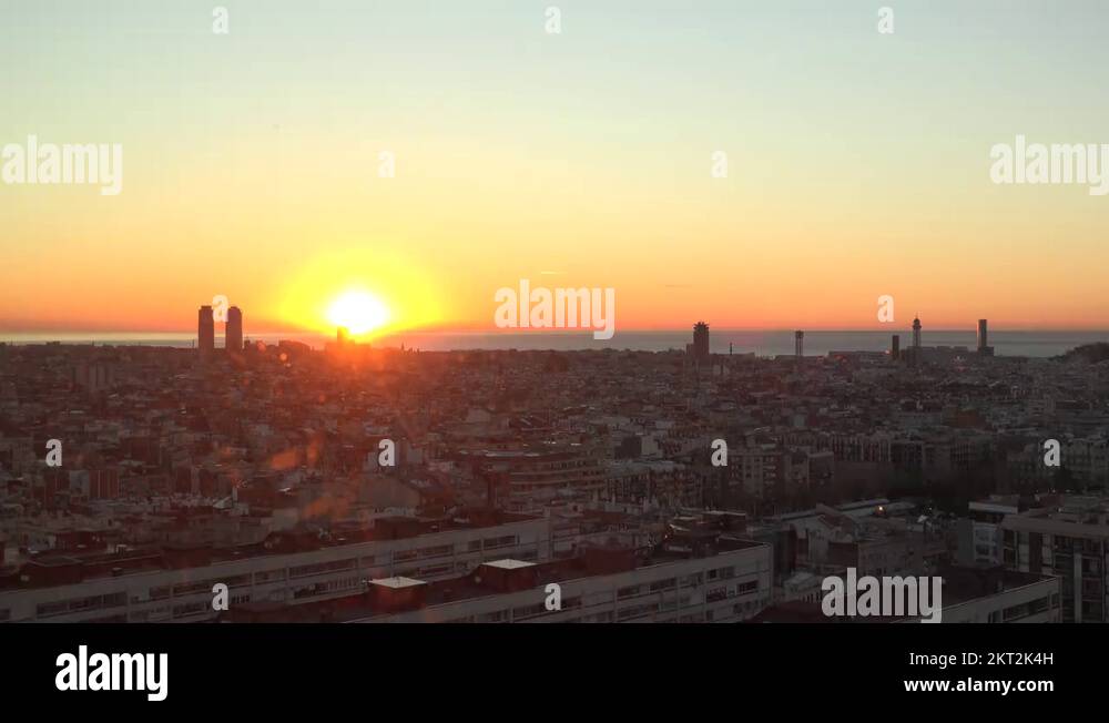 Skyline and tourism Stock Videos & Footage - HD and 4K Video Clips - Alamy