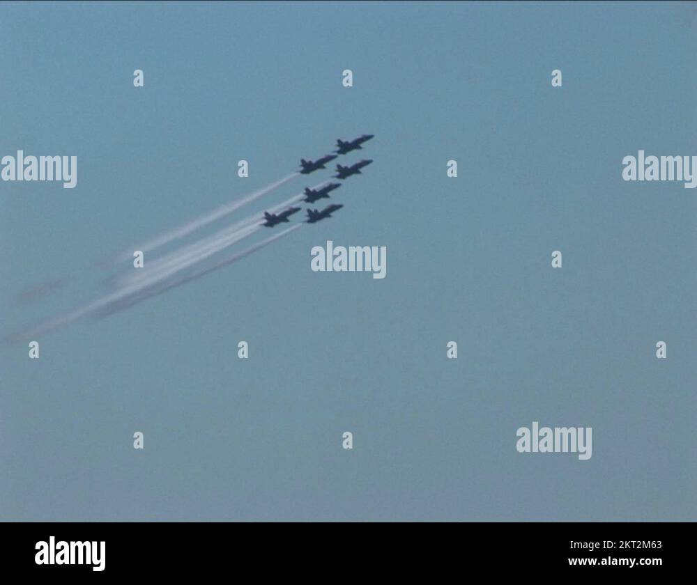 Break in formation Stock Videos & Footage - HD and 4K Video Clips - Alamy