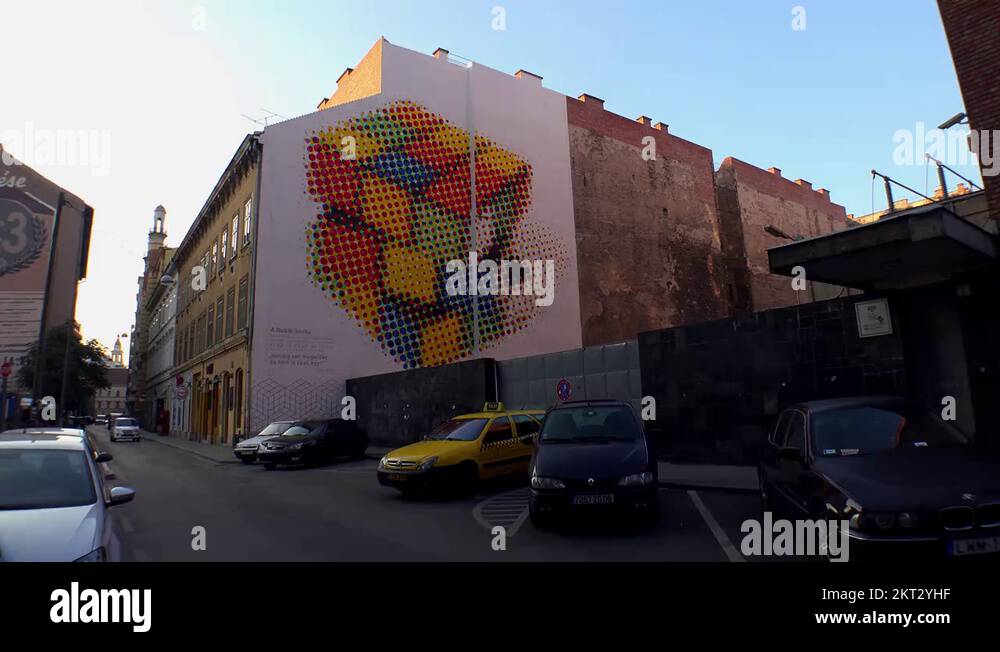Rubiks cube building Stock Videos & Footage - HD and 4K Video Clips - Alamy