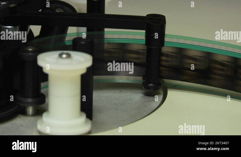 Film spools Stock Videos & Footage - HD and 4K Video Clips - Alamy