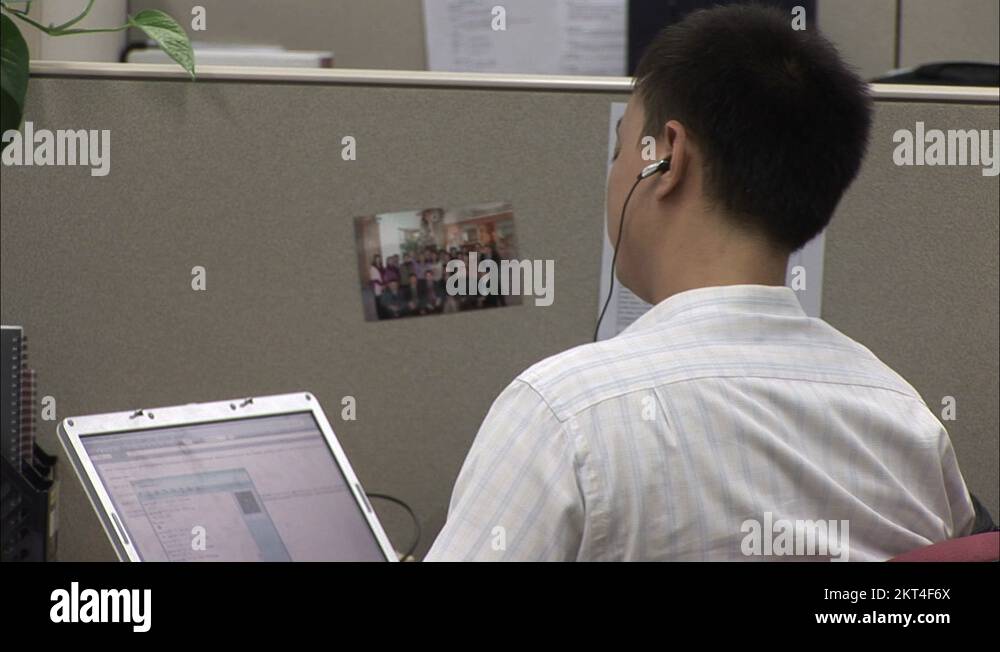 Chinese office worker at her desk Stock Videos & Footage - HD and 4K ...