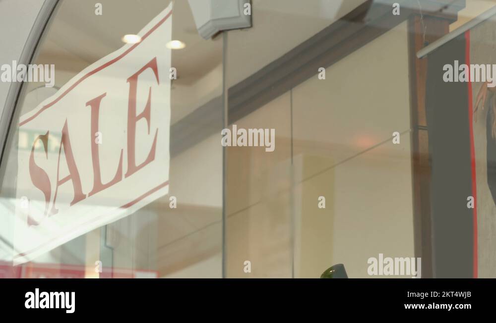 Mall sale sign Stock Videos & Footage - HD and 4K Video Clips - Alamy
