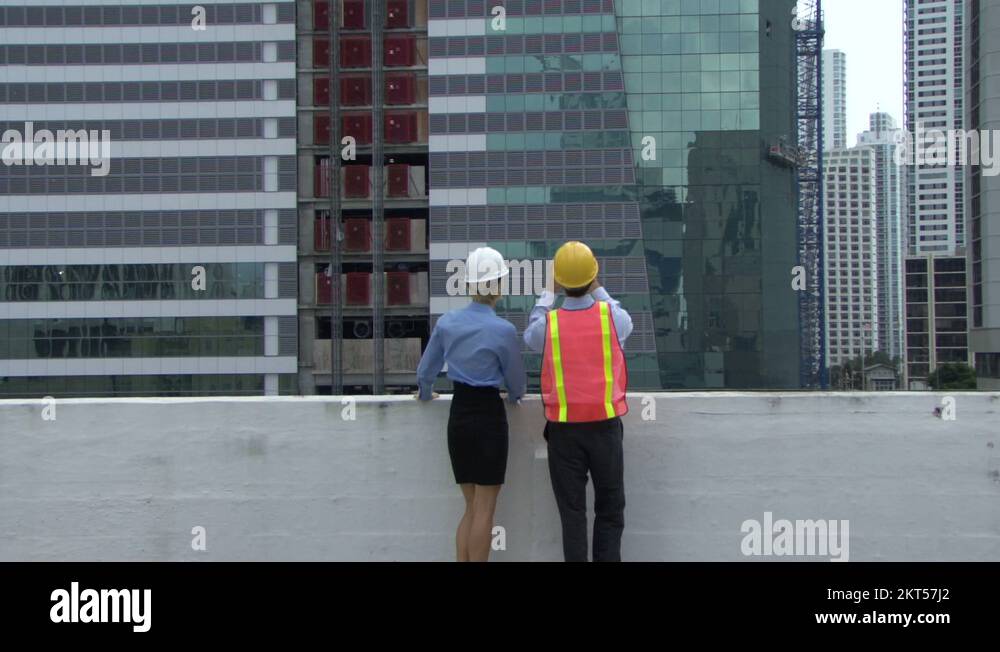 Female male construction workers on Stock Videos & Footage - HD and 4K Video Clips - Alamy